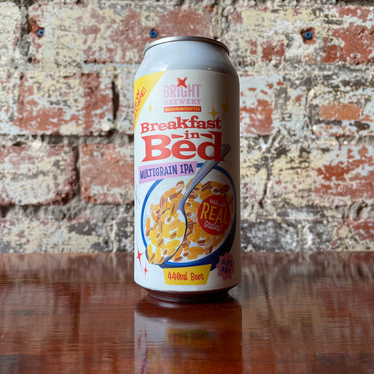 Bright Breakfast in Bed Multigrain IPA – Otter's Promise